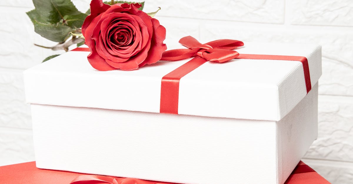 Graduation and Wedding Gift Deals 2026: How to Save on Meaningful ...